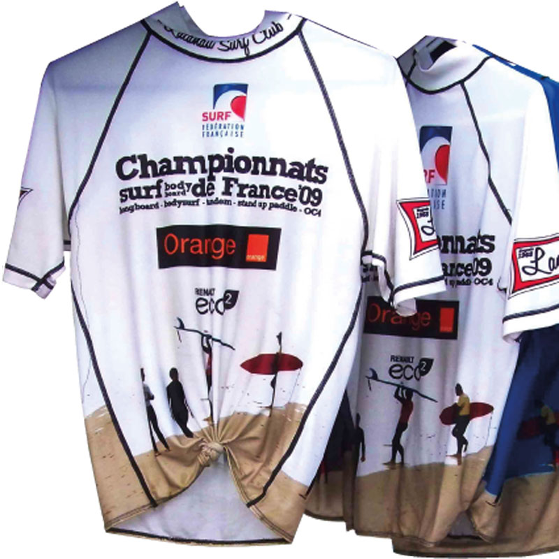 Lycra surf personnalisé : création, flocage & impression